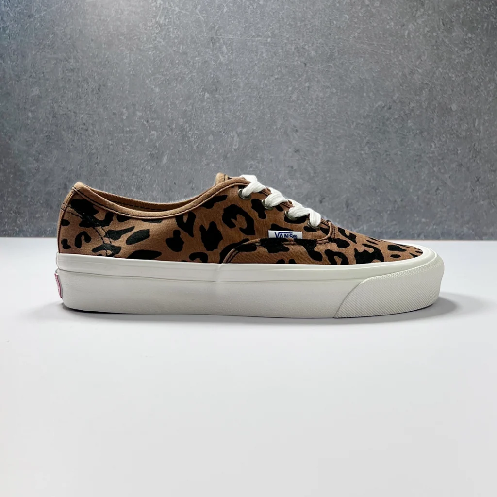 Vans Authentic Animal Print Replica AAA